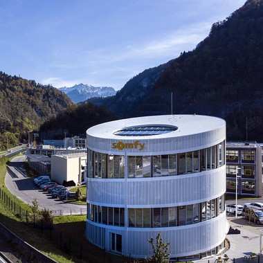 Somfy: motors, automatisms, controls and smart home solutions